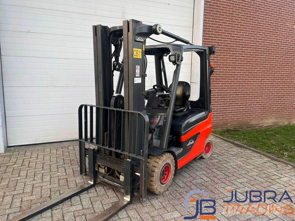 Linde E25-01, 2018, Buggenum, Limburg, Pays-Bas - Mascus France