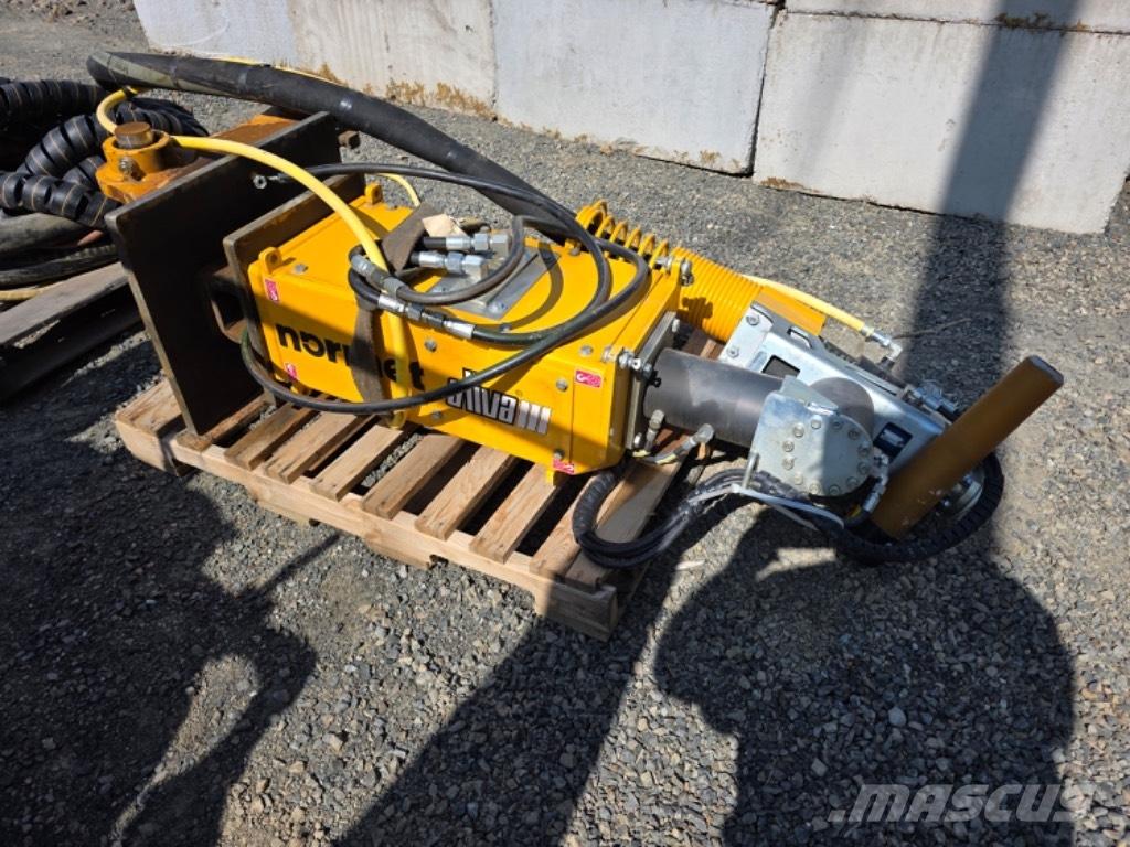 Normet Aliva (#1045), 2025, Mississauga, Ontario, Canada - Mascus France