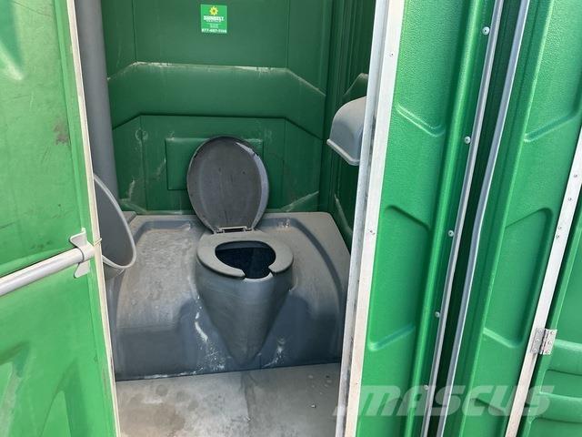 Poly John PJN3 aux enchères | Poly John PJN3 baraque de chantier à ...