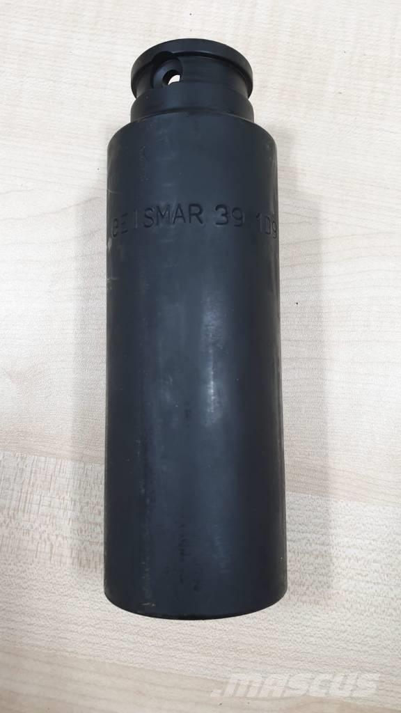 Geismar SOCKET RAIL 39MM L-150 COACHSCREWING MACHINE, 2020, Pabianice ...