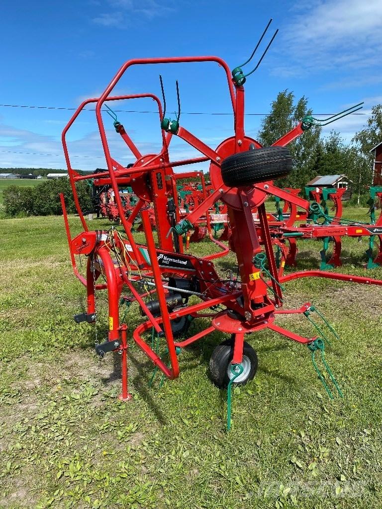 Kverneland 8452 Hövändare, 2023, Bollnäs, Gävleborgs län, Suède ...