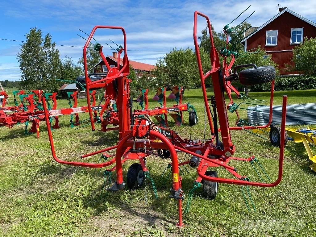 Kverneland 8452 Hövändare, 2023, Bollnäs, Gävleborgs län, Suède ...