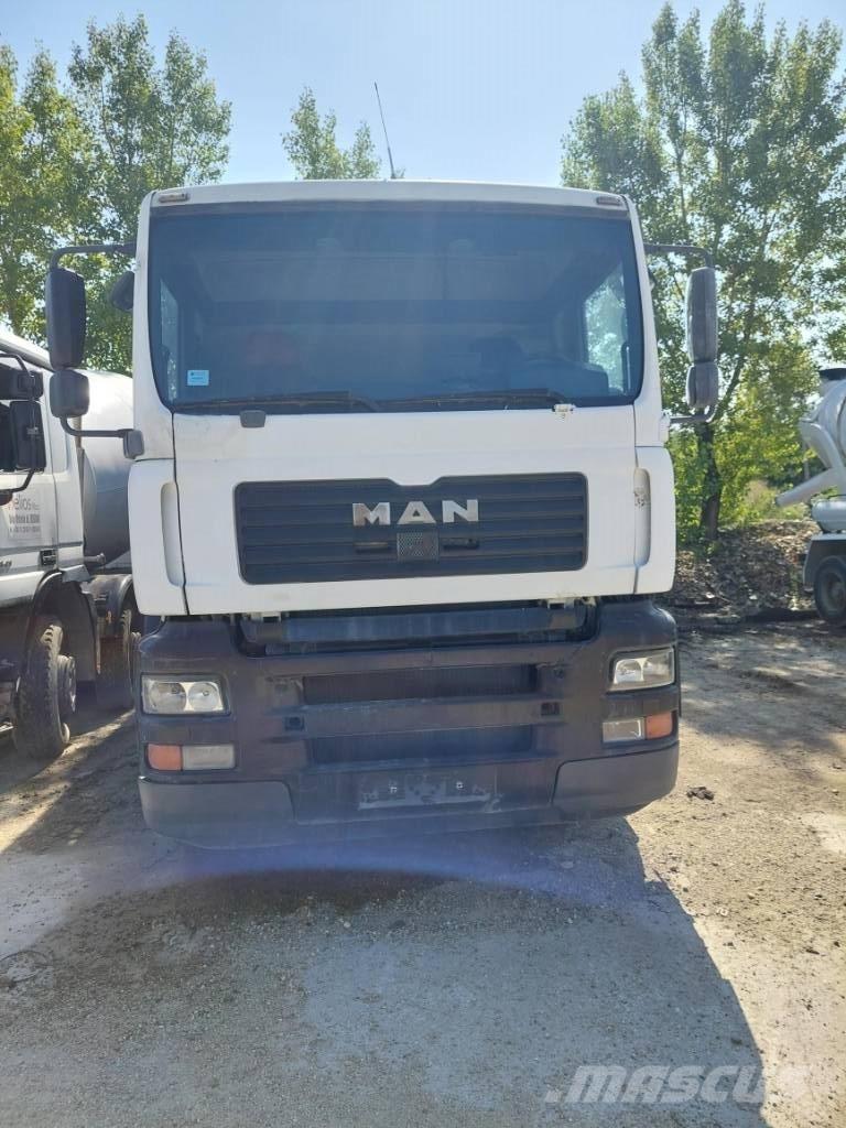 MAN 17.272 PUMI CIFA MAGNUM MK 28.4Z
