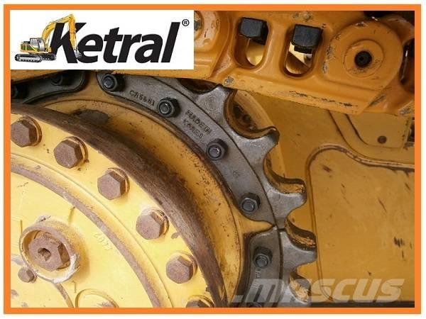 Cat D4 D5 D6 chain roller sprocket idler ONE, 2016, Pologne - Mascus France